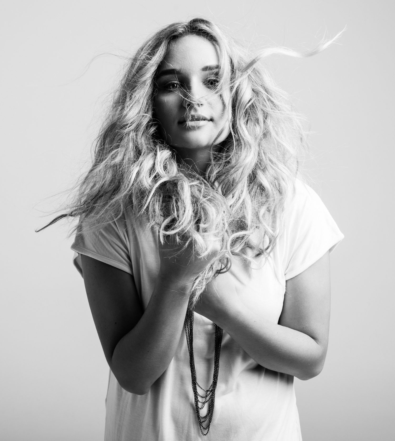 Interview with Hollyn | Life as a Musician, Favorite Stores, Advice for ...